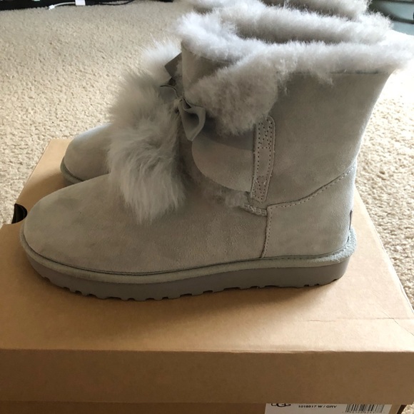 UGG | Shoes | New Ugg Gita Super Rare And Sold Out | Poshmark